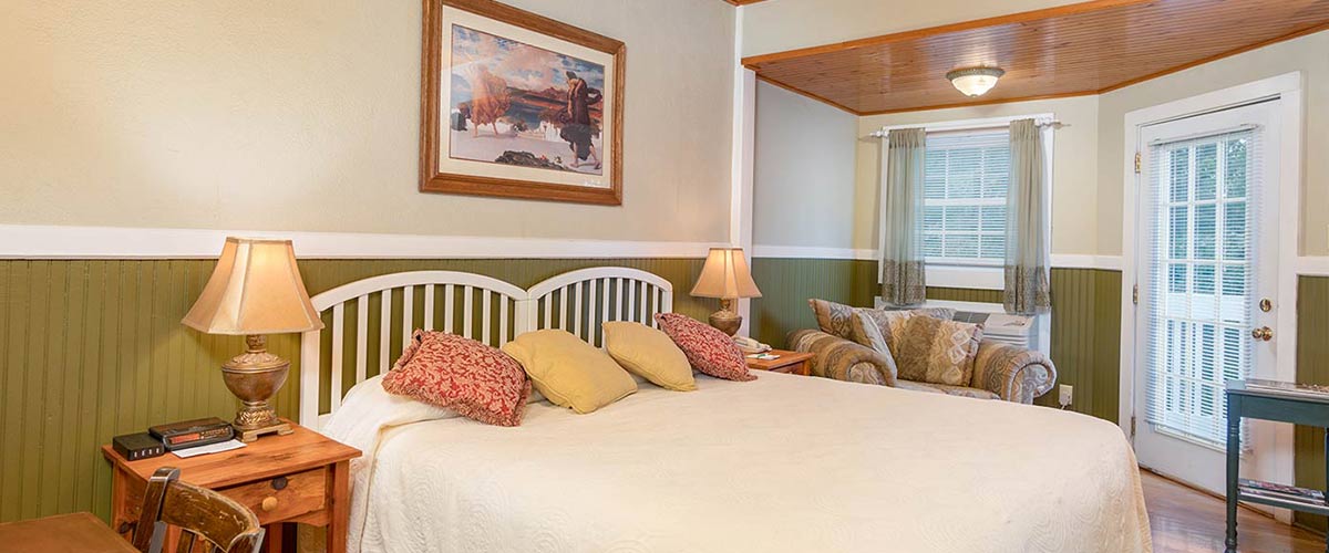 The Historic Lodge | Highland Lake Inn & Resort